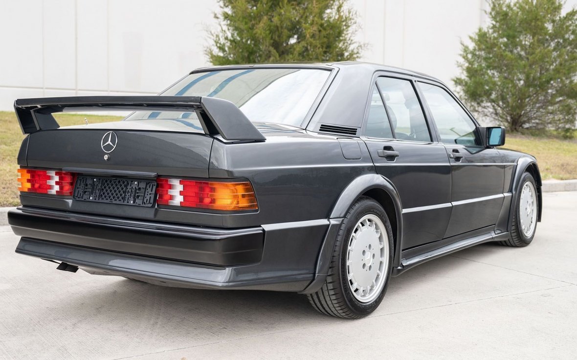 როგორ დადის 1991 წლის Mercedes-Benz 190 EVO 1? - Crystalauto